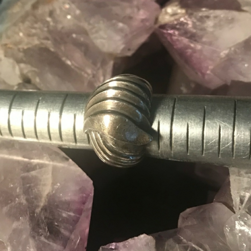 Heavy Sterling Silver 925 Ring - Gem